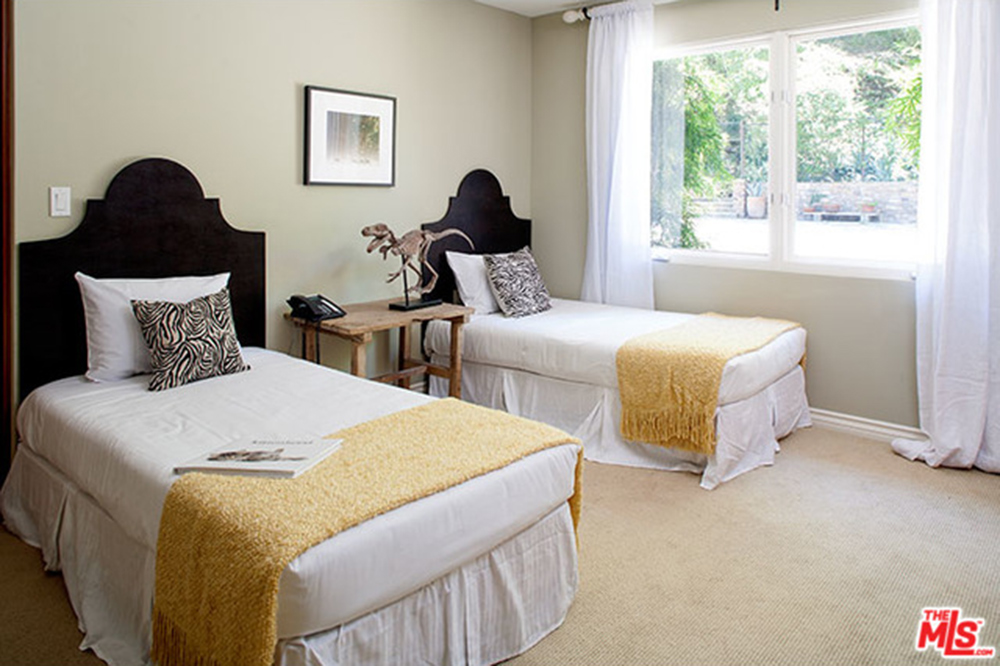 Former Home of “Golden Girls” star Bea Arthur Sells for $15 Million ...