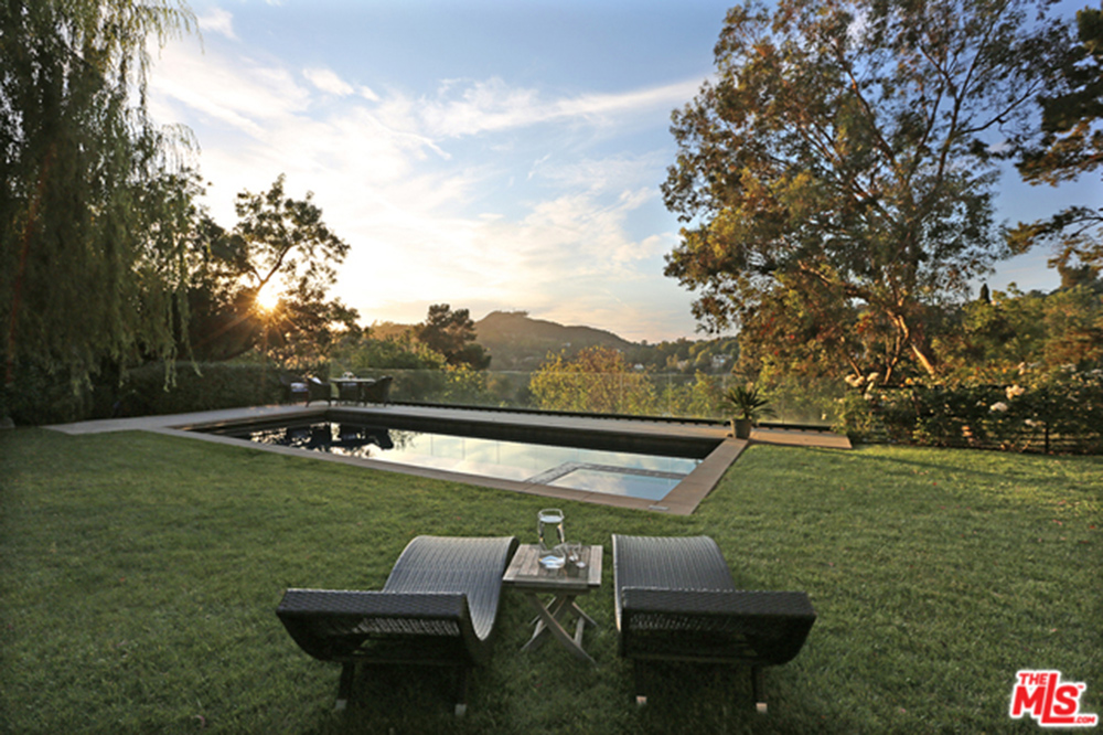 Real Estate “Hero” Ali Larter Cashes In on LA Home - Celebrity - Trulia ...