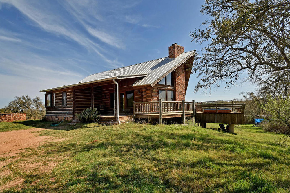 13 Stunning Homes For Sale That Are America’s Average House Size – Real ...