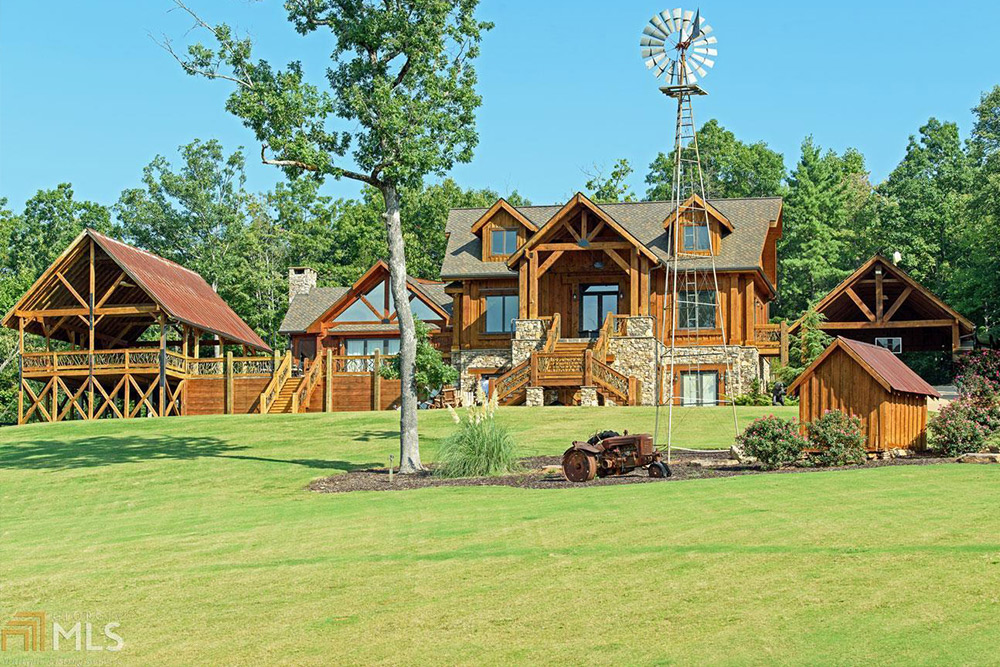 12 Compound Houses To Buy with Your Friends — Life at Home — Trulia Blog